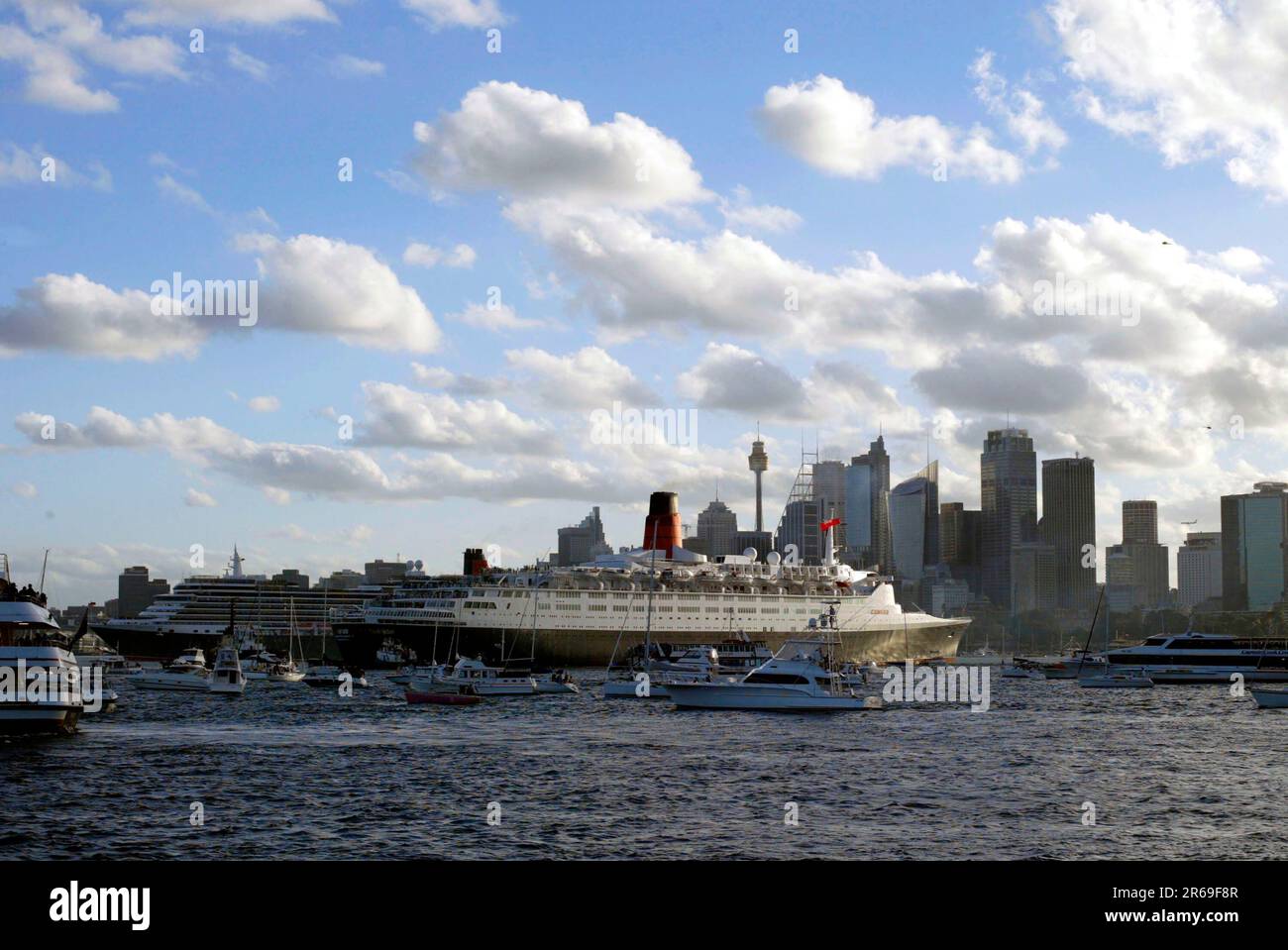 The QE2, the oldest ship in the Cunard fleet, makes her last visit to ...
