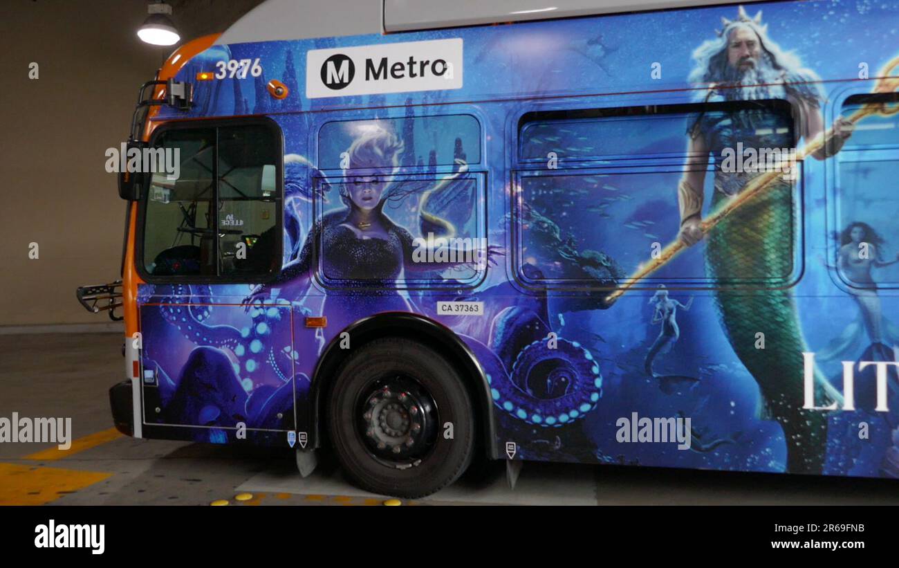 Halle bus hi-res stock photography and images - Alamy