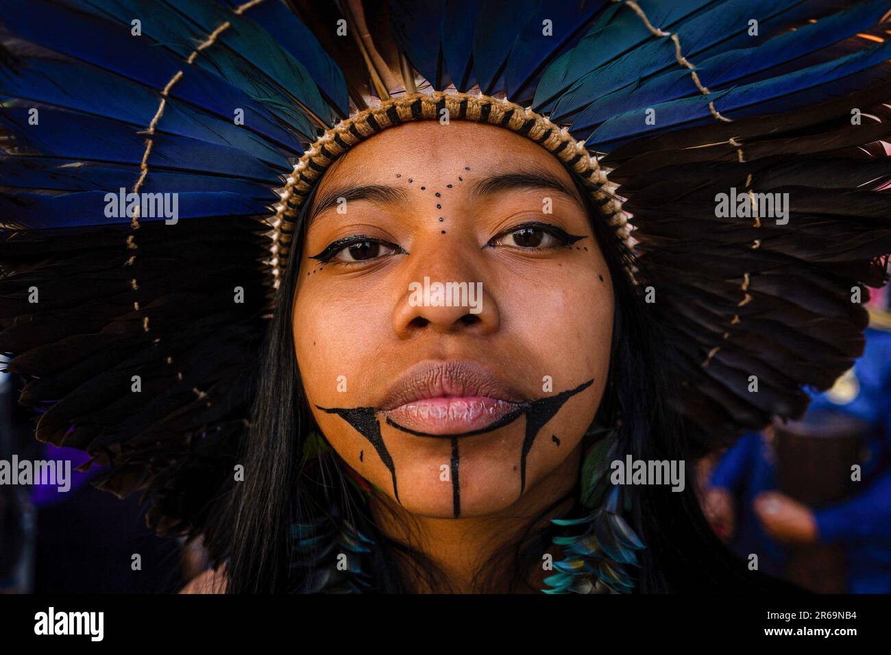 Brazil indigenous people face painting hi-res stock photography and ...
