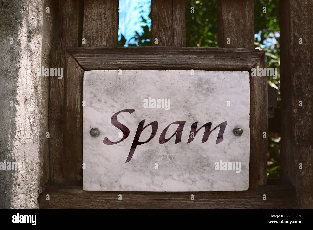 Warning sign text fence communication hi-res stock photography and ...