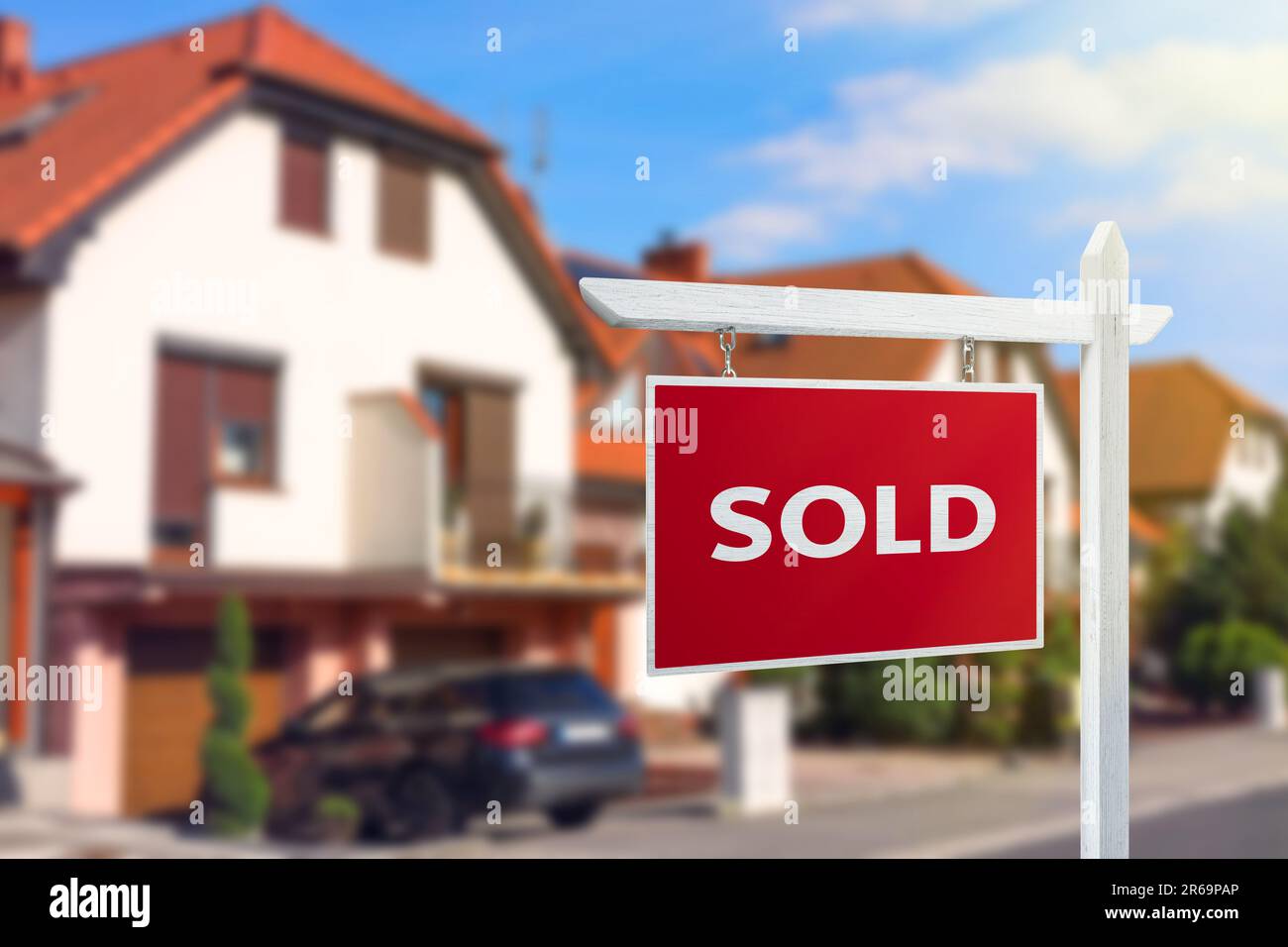 Car sold sign hi-res stock photography and images - Alamy