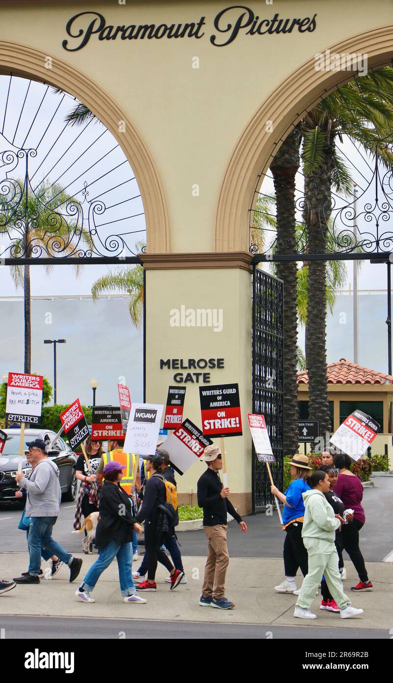 Writers Guild of America screenwriter strikers protesting outside ...