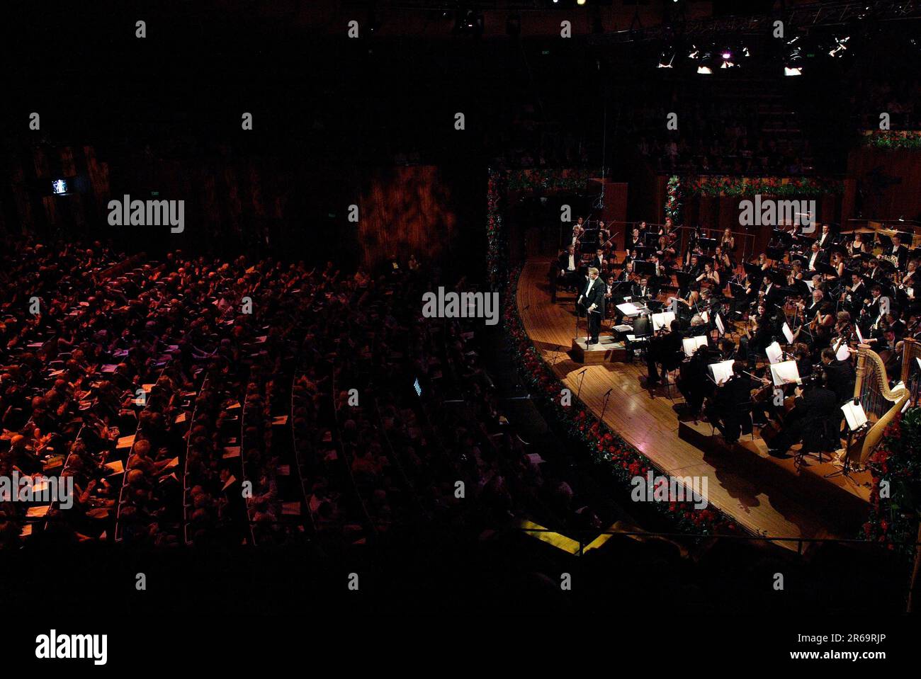 Conductor Richard Hickox, CBE, and the The Australian Opera And Ballet ...