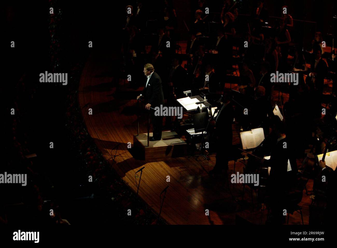 Conductor Richard Hickox, CBE, with the Australian Opera And Ballet ...