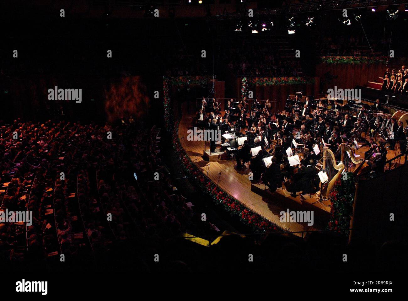 Conductor Richard Hickox, CBE, and the The Australian Opera And Ballet ...