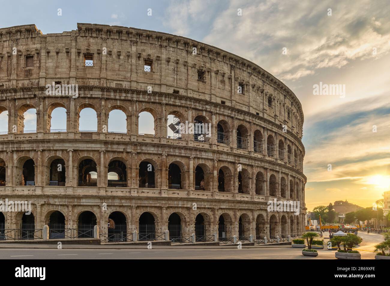 Rome Italy, sunset city skyline at Rome Colosseum Stock Photo - Alamy