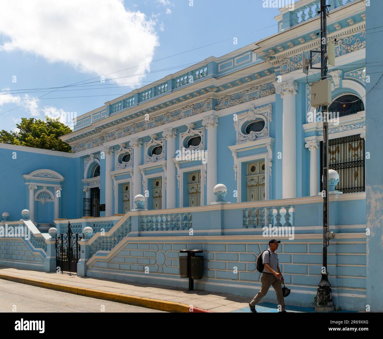 Casa de la Cultura Juridicia, House of Culture and Justice, Merida ...
