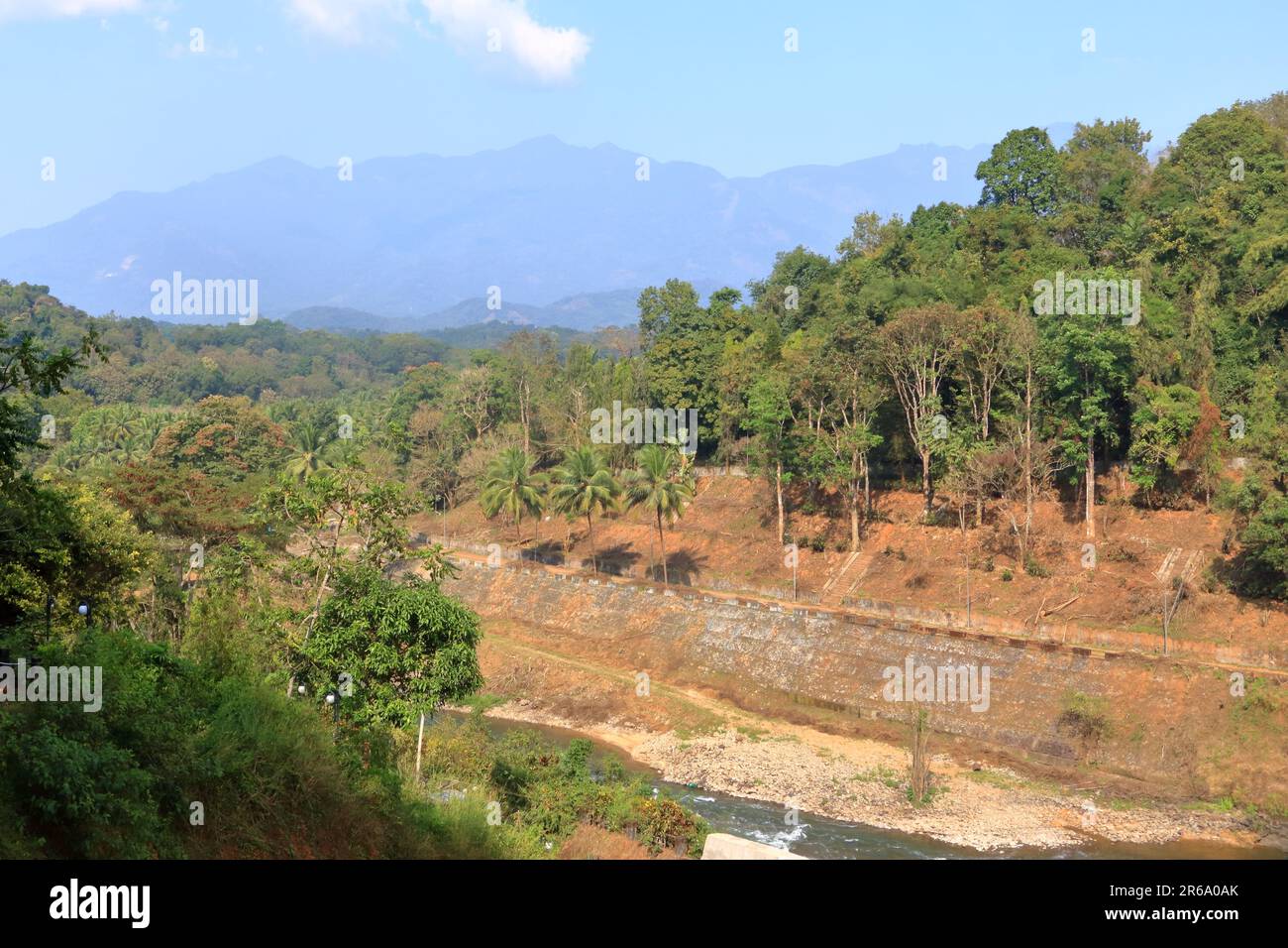 View to the area around the at peruvannamuzhi (peruvannamoozhi) dam ...