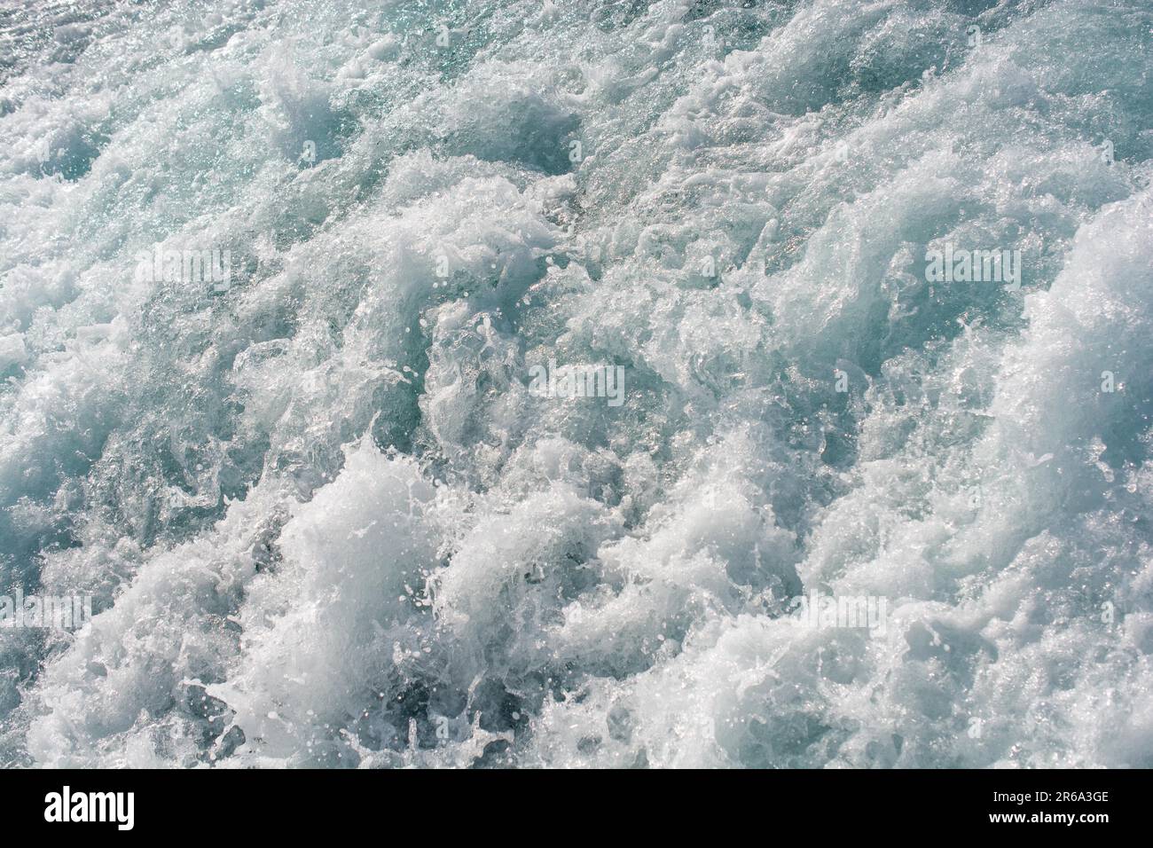 Foam and froth in the sea Stock Photo - Alamy