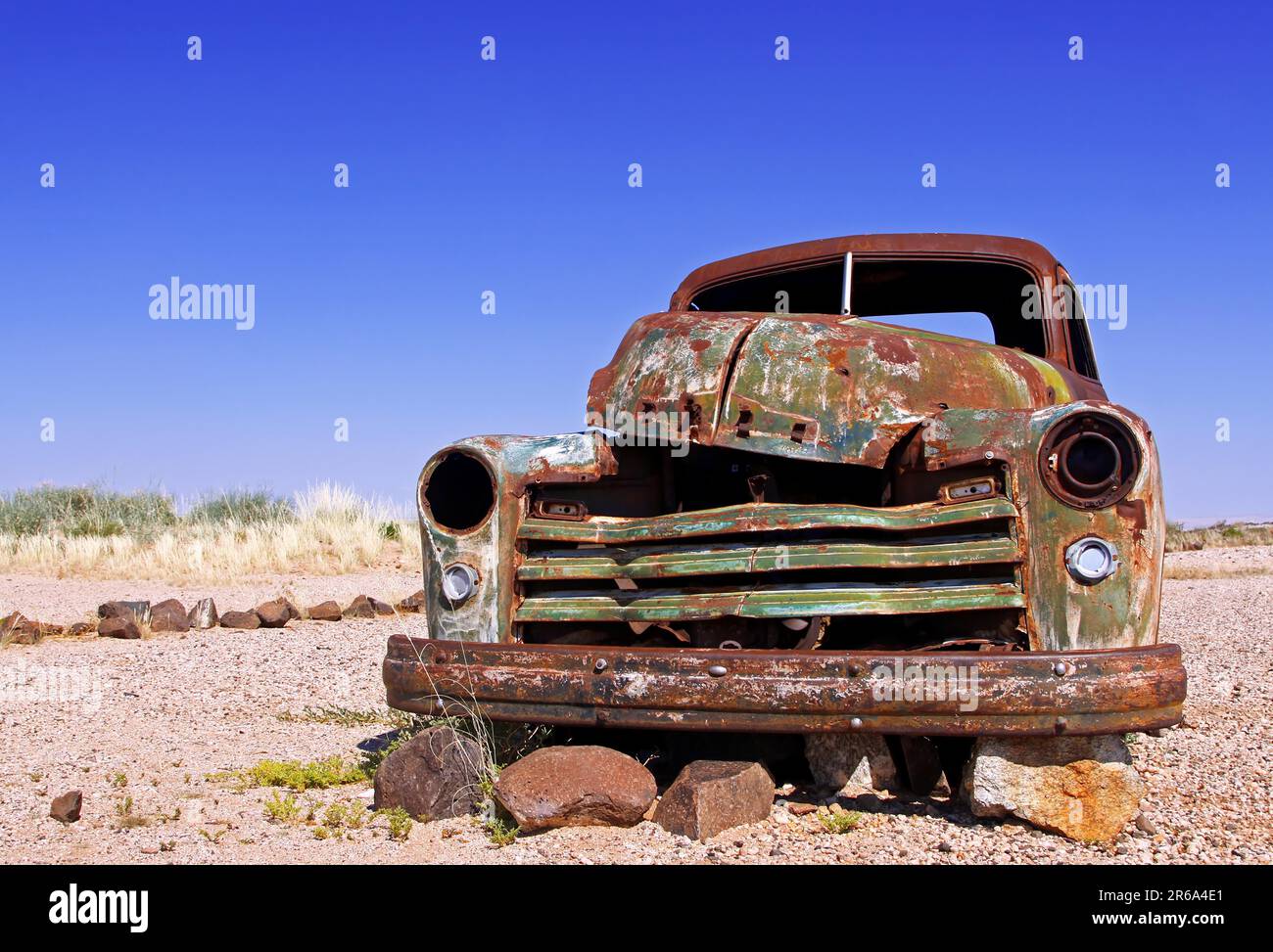Rusty car on the road Stock Photo - Alamy