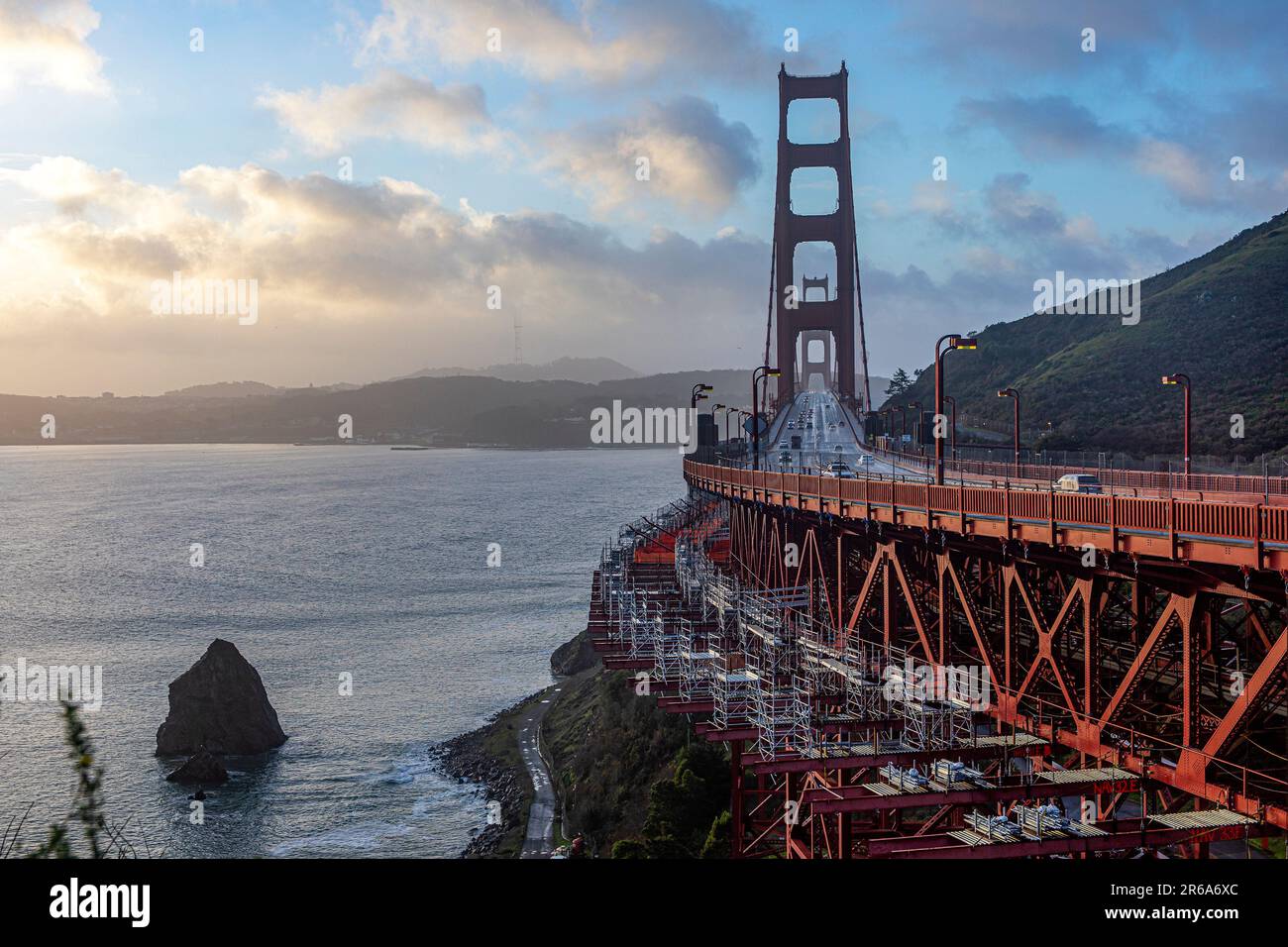 The fabulous Golden Gate Bridge as seen from a viewpoint on the side of ...