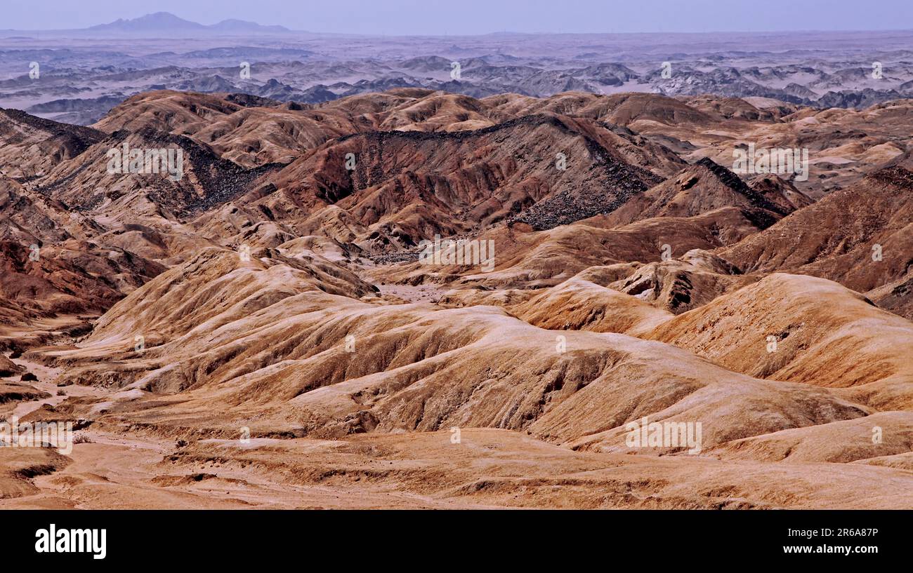 African landscape and moon hi-res stock photography and images - Alamy