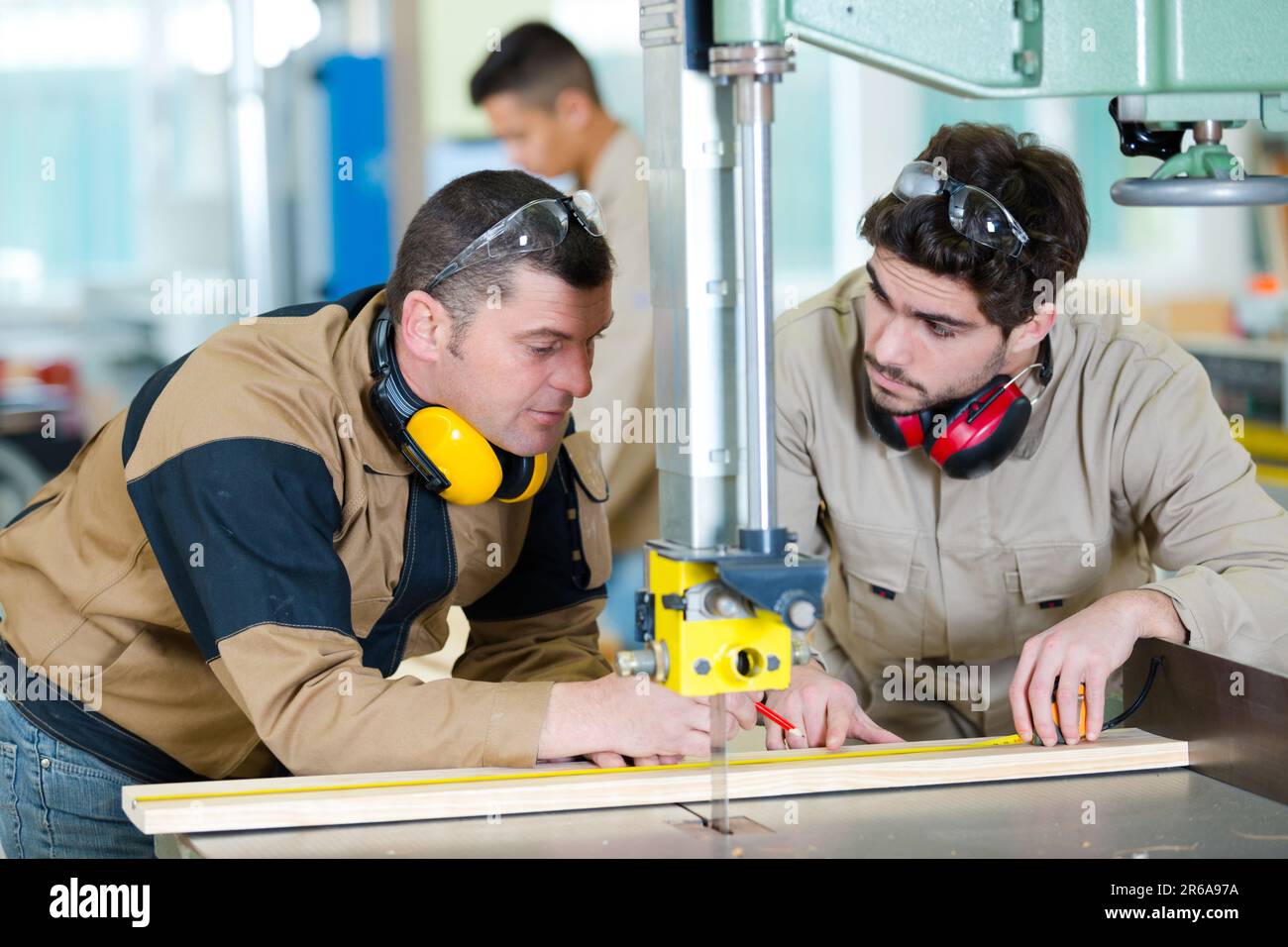 Convenient learning hi-res stock photography and images - Alamy