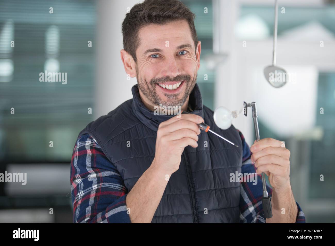 Light fixture wiring hi-res stock photography and images - Alamy