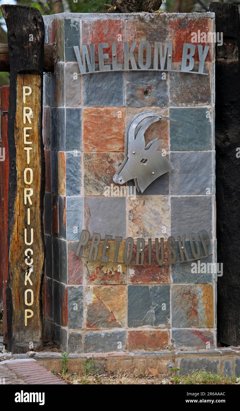 Entrance to Pretoriuskop Camp, Kruger National Park, S Stock Photo - Alamy