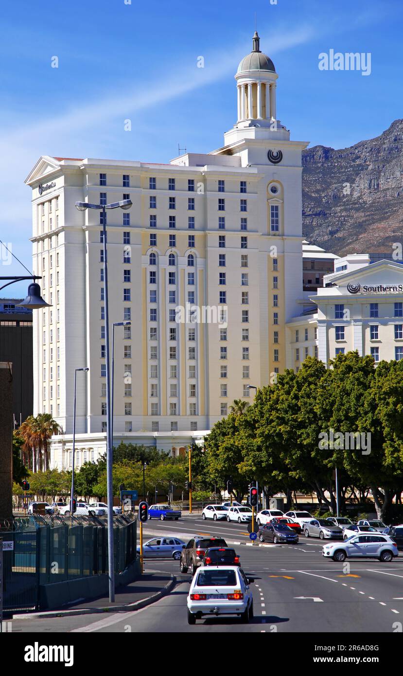 Cape town skyscraper hi-res stock photography and images - Alamy