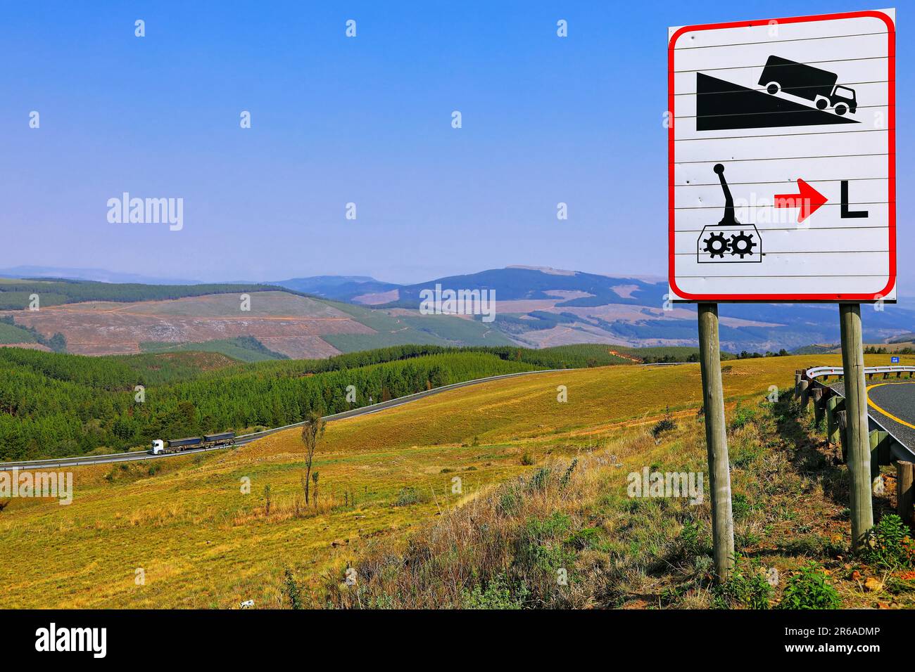 Schwerer lkw hi-res stock photography and images - Alamy