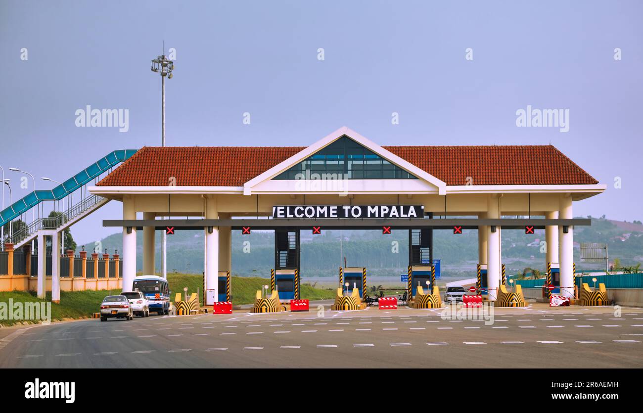 Kampala entebbe expressway hi-res stock photography and images - Alamy