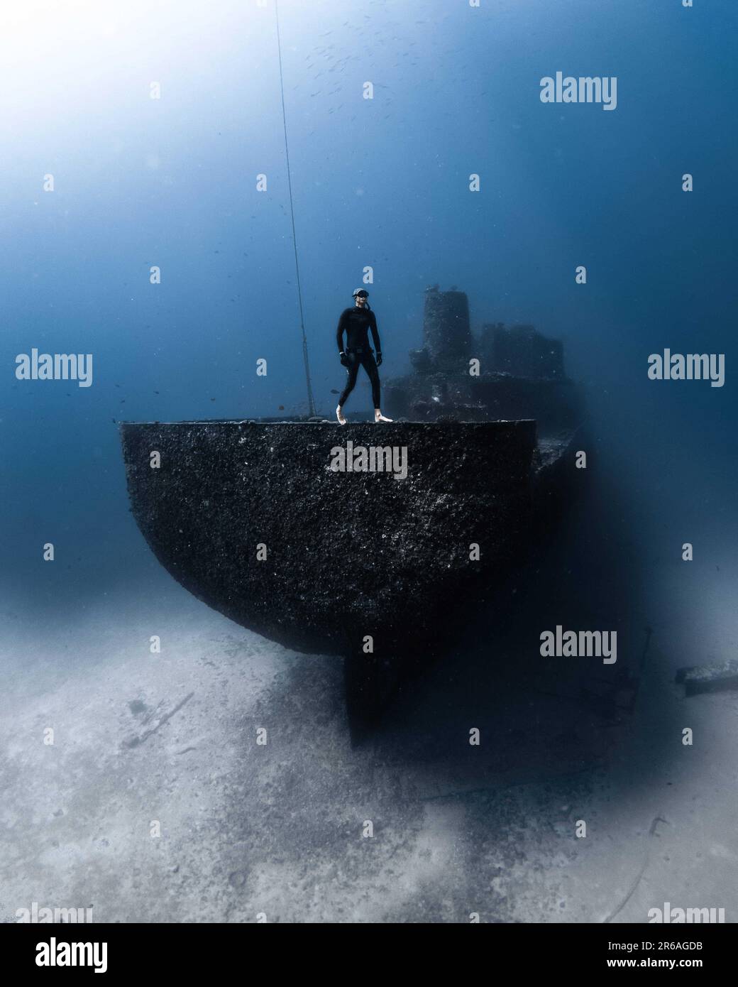 The model stands on a sunken ship. Honolulu, Hawaii: STUNNING photos ...