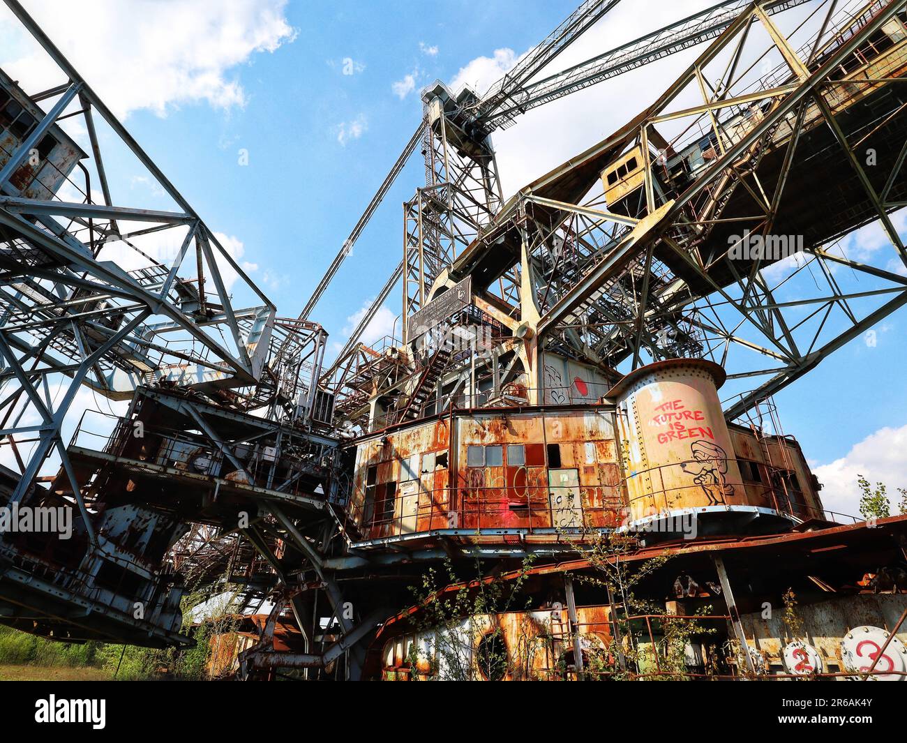 The site lies abandoned since 2002. Germany: THIS 3,850 tonne machine ...