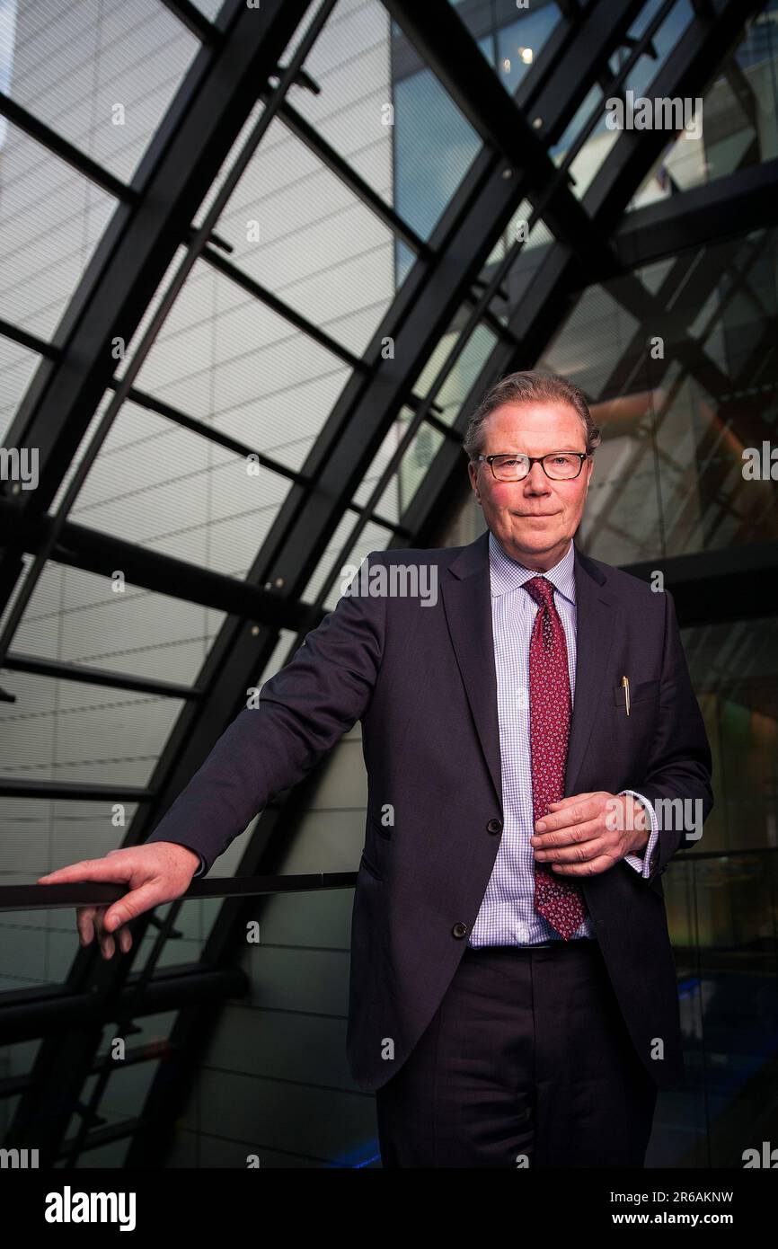 On monday feb hi-res stock photography and images - Alamy