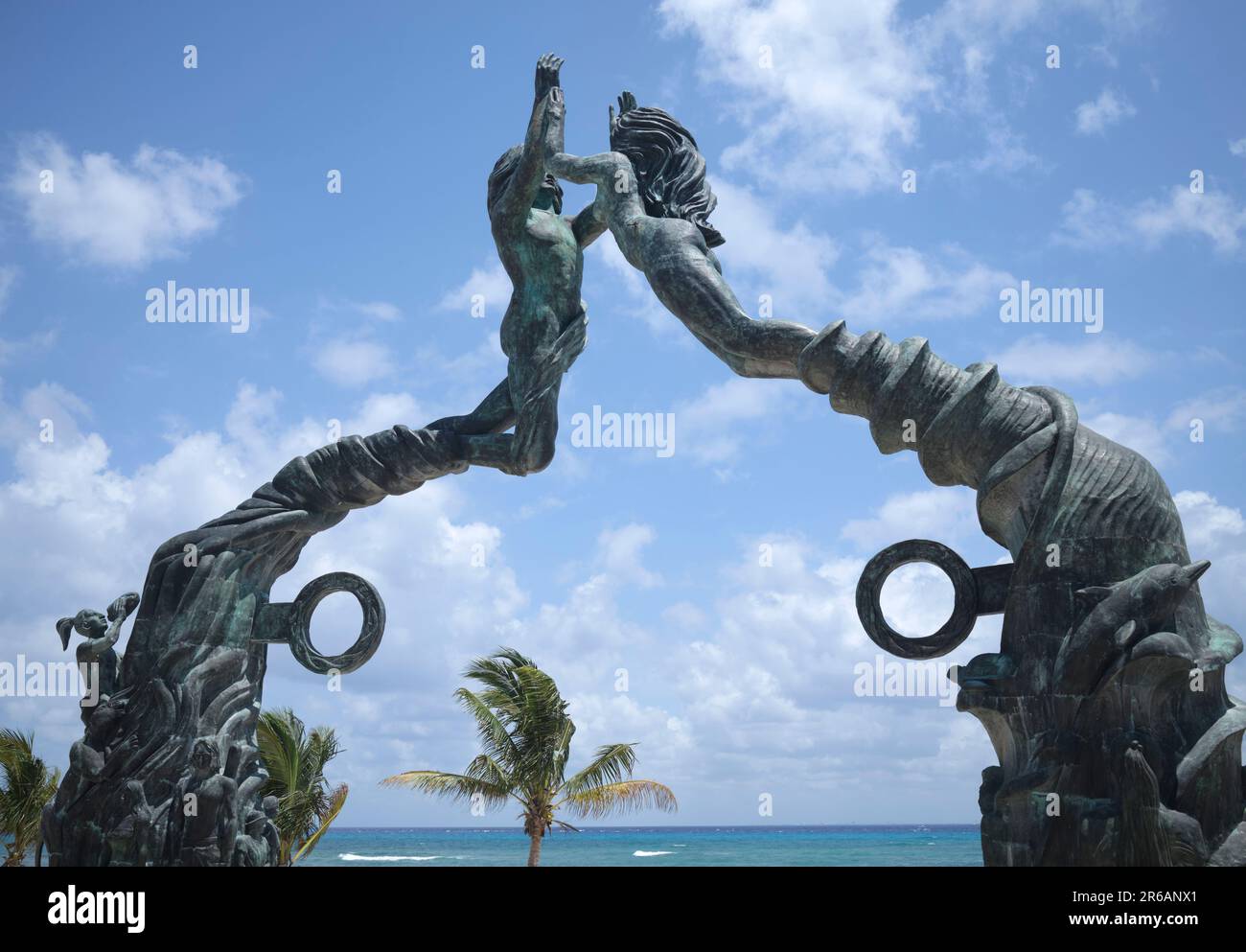 Portal Maya Sculpture in the Parque Fundadores Playa Del Carmen Yucatan ...