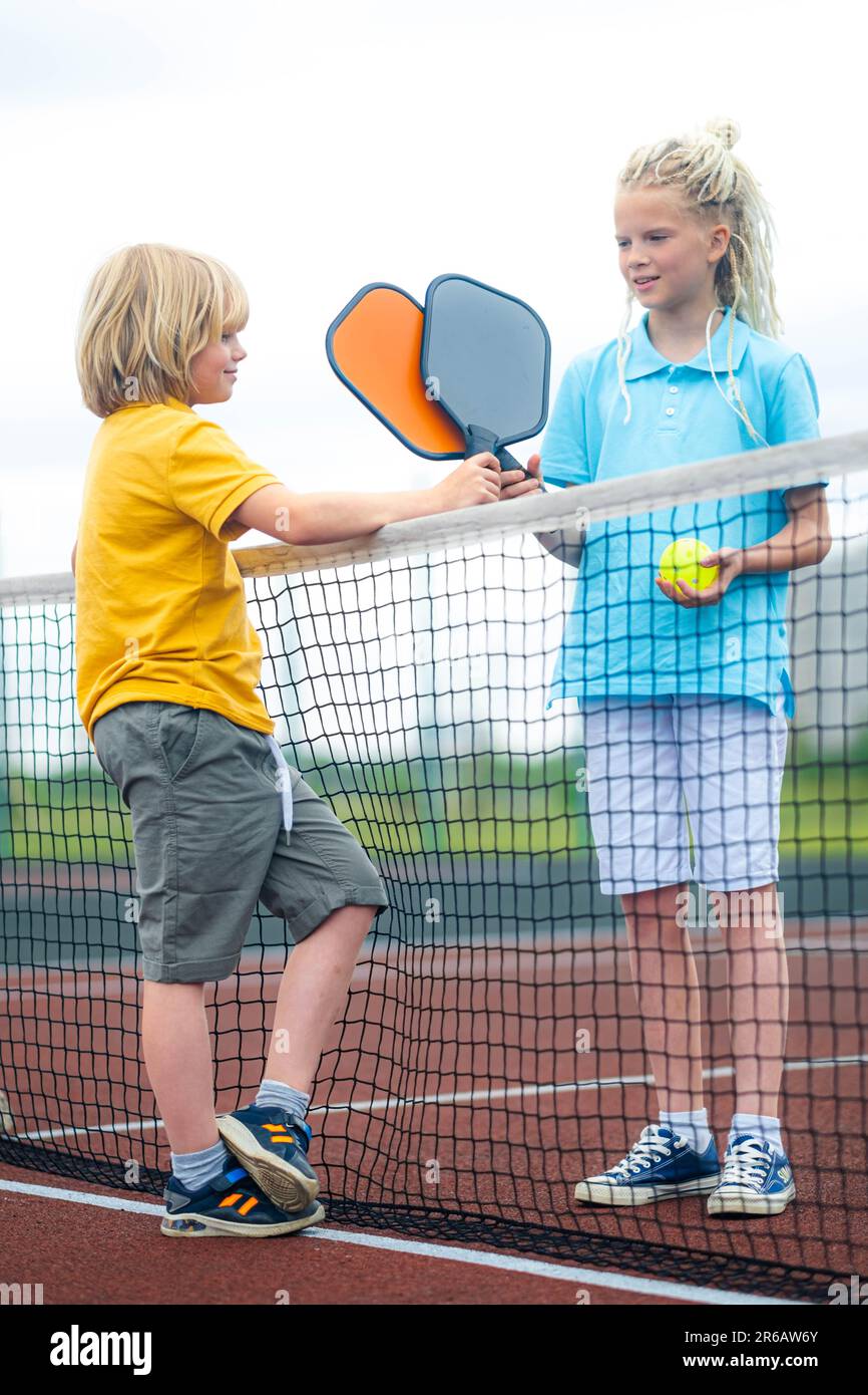 Pickleball for kids hi-res stock photography and images - Alamy
