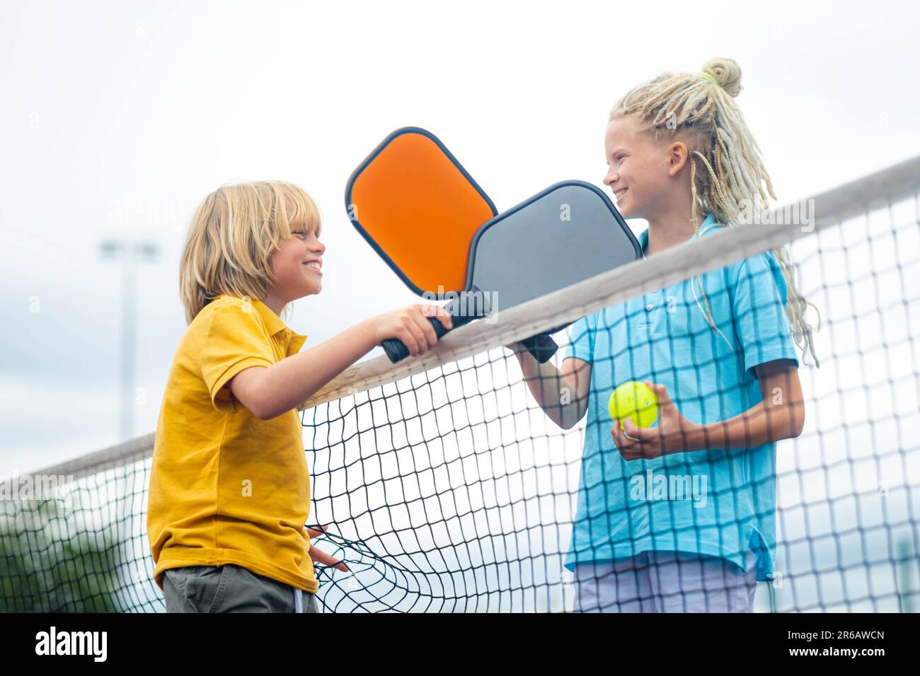 Pickleball kids hi-res stock photography and images - Alamy