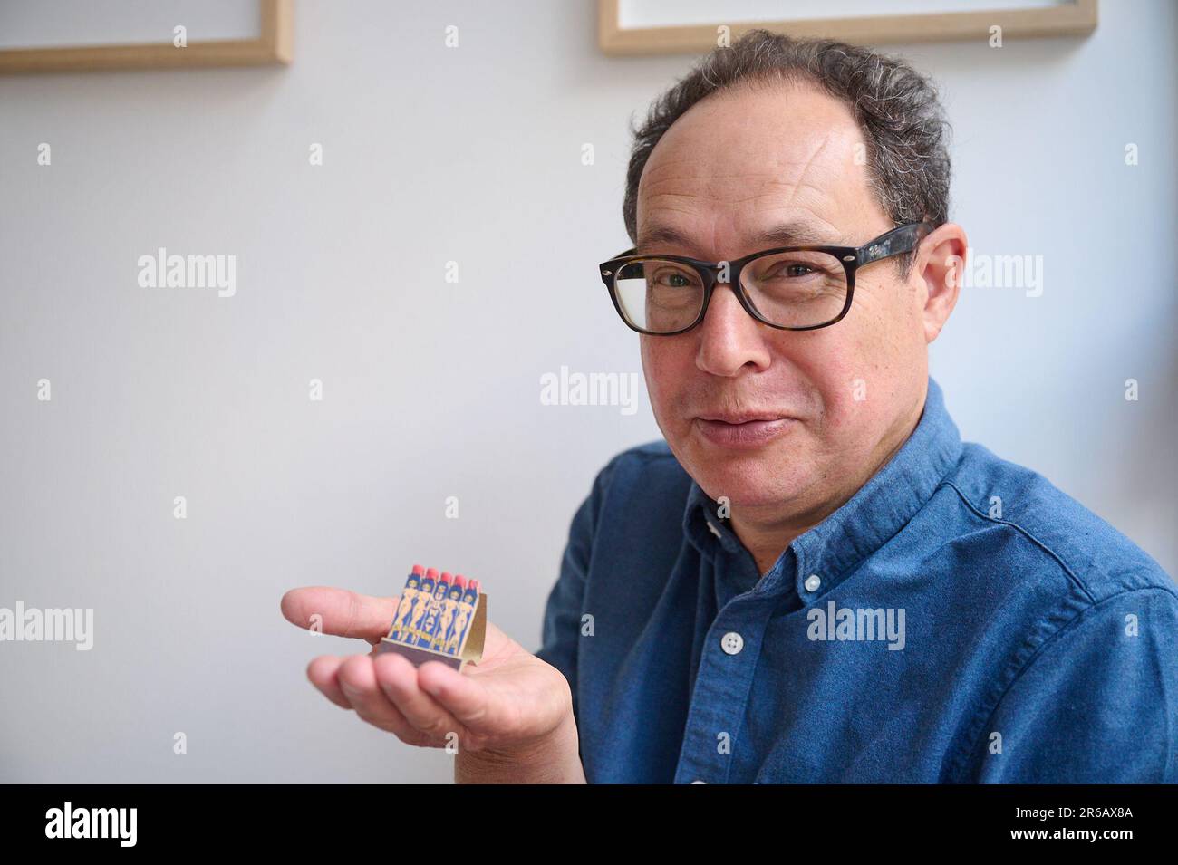 London, UK . 8 June, 2023 . Photocall with artist Aaron Kasmin - at the ...