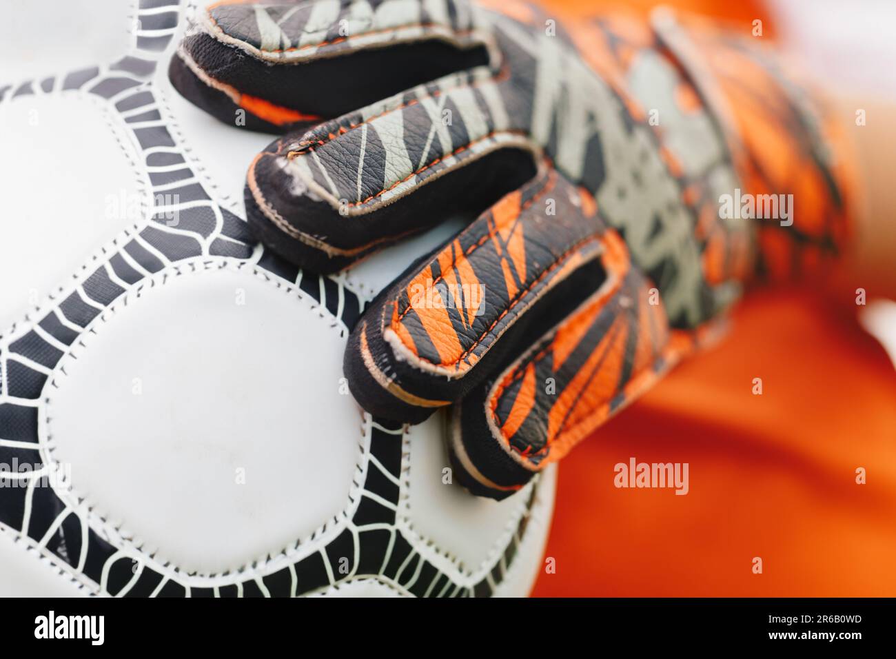 Soccer goalkeeper on field hi-res stock photography and images - Alamy