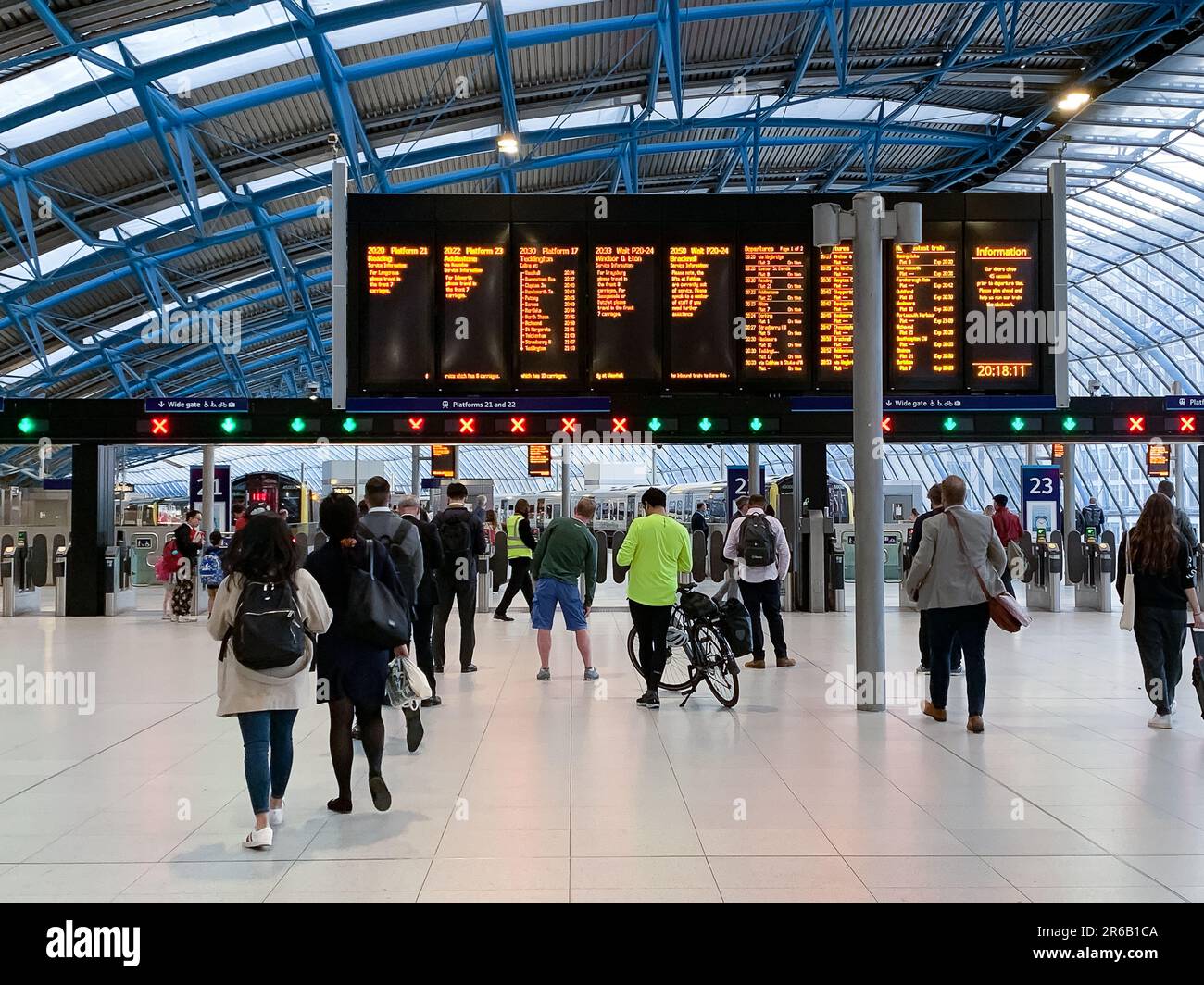 London, UK. 7th June, 2023. It was a busy day at Waterloo Railway ...