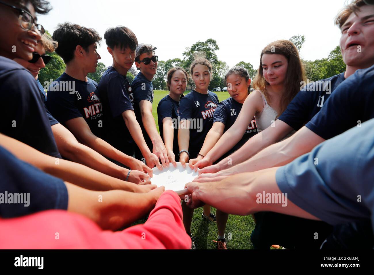 Ultimate frisbee competition hi-res stock photography and images - Alamy