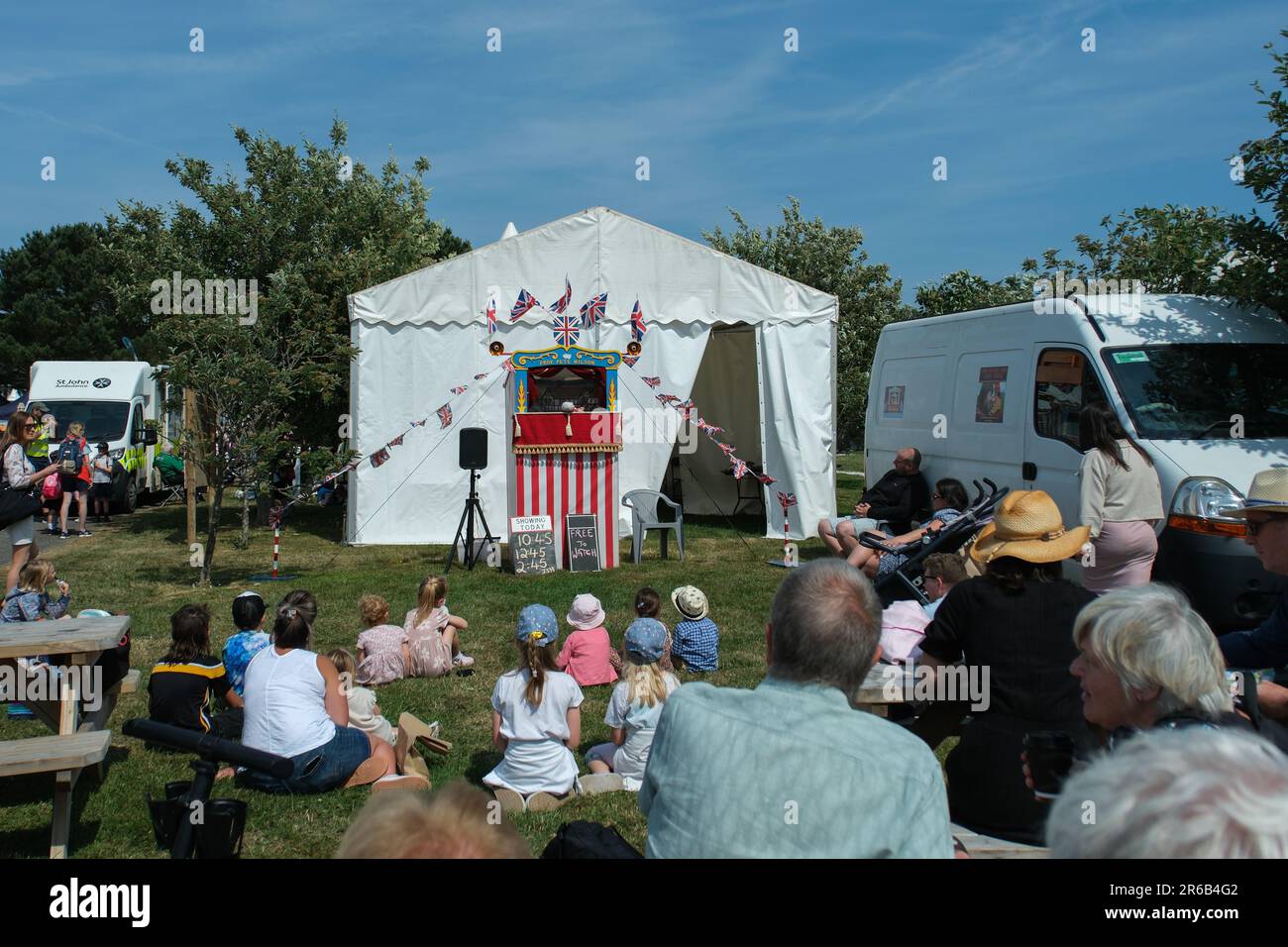 Judy simon hi-res stock photography and images - Alamy