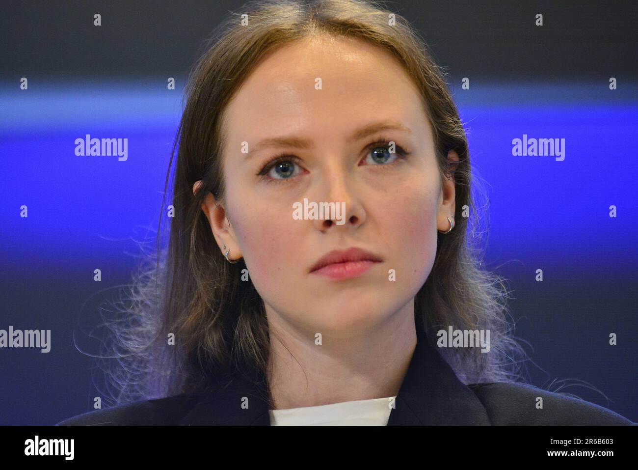 Press screening and creative meeting with the director and performers ...