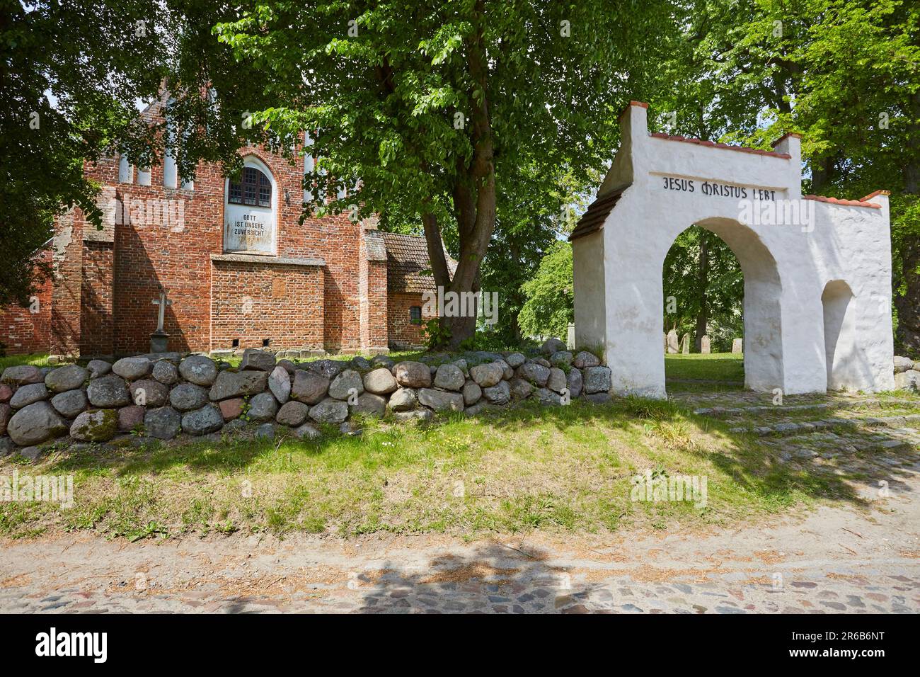 Dorfkirche in Kemnitz - Taufort Klinkowström, Mecklenburg-Vorpommern ...