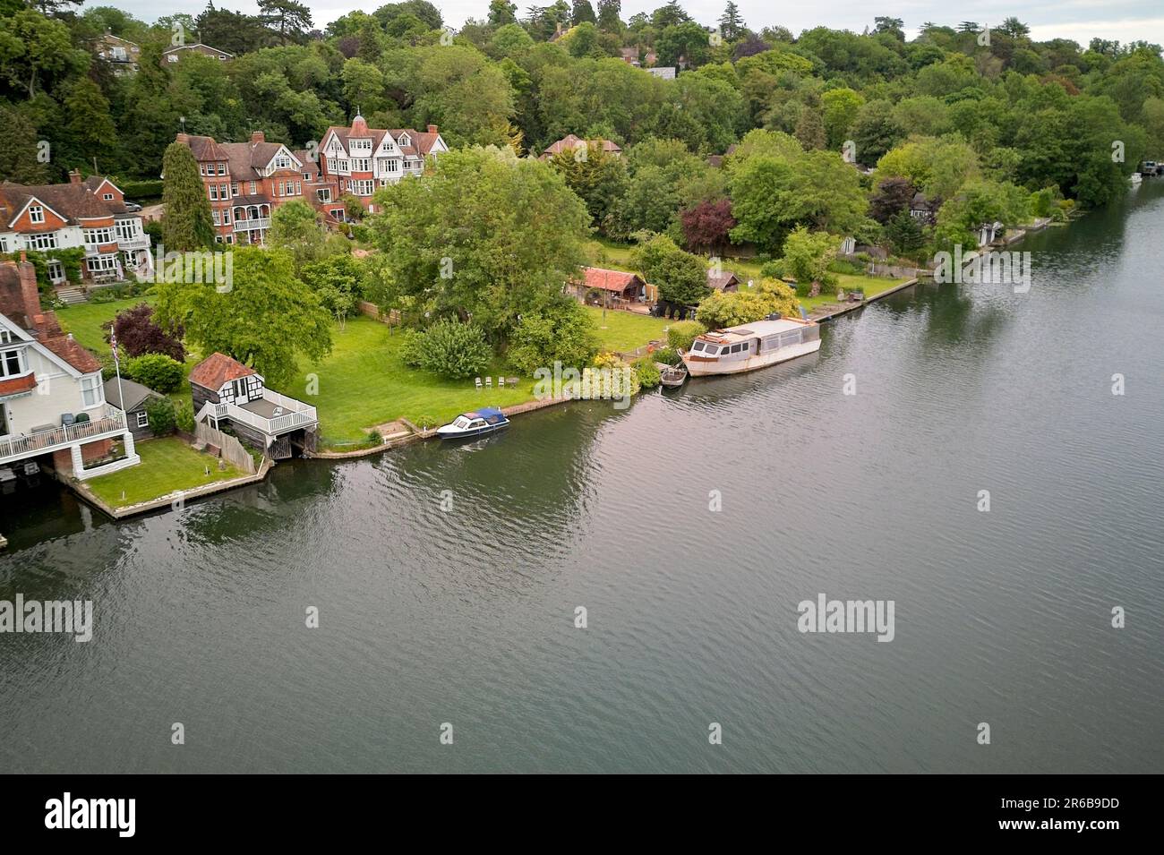 Caversham park estate uk hi-res stock photography and images - Alamy