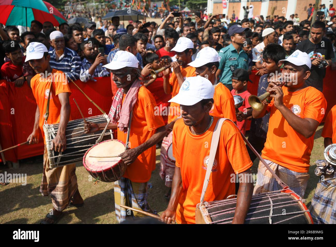 Chittagong, Bangladesh. 25th Apr, 2023. Abdul Jabbar, a resident of ...