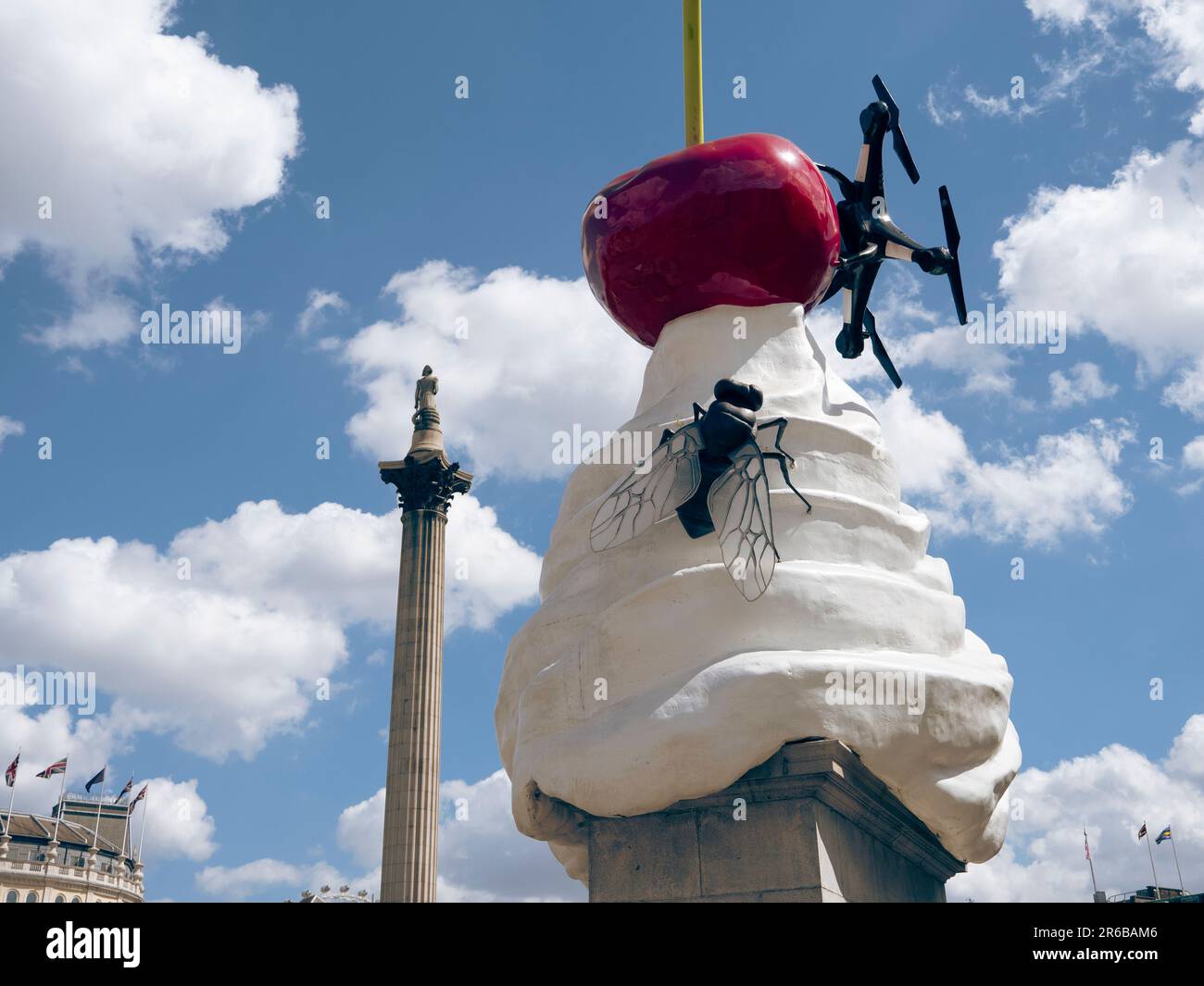 Fourth plinth trafalgar square hi-res stock photography and images - Alamy