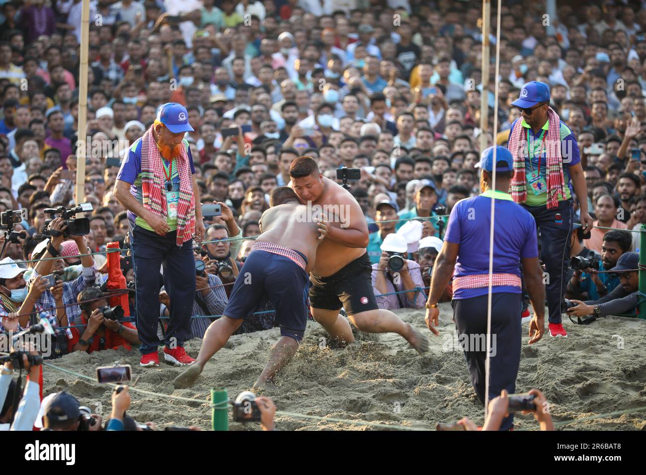 Chittagong, Bangladesh. 25th Apr, 2023. Abdul Jabbar, a resident of ...