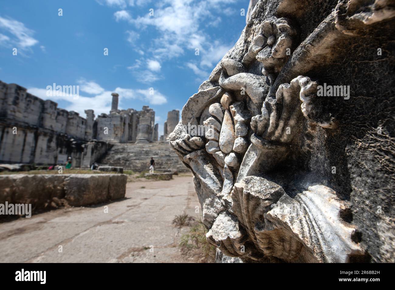 The Temple of Apollo in Didim, located 18 kilometers south of Miletus ...