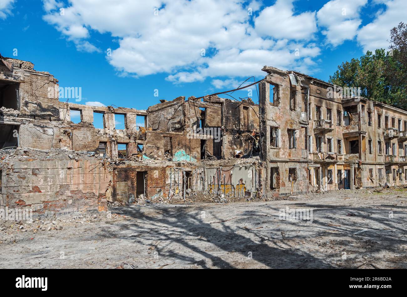 Destroyed by russian ballistic missile neuropsychiatric hospital in ...