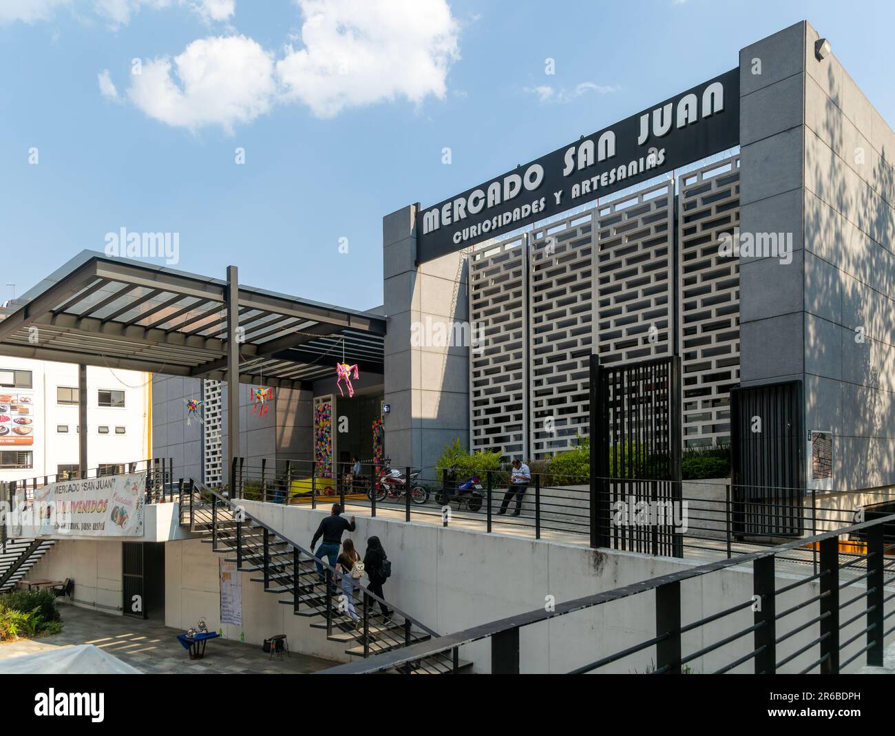 Exterior Mercado San Juan building, market for curiosities and ...