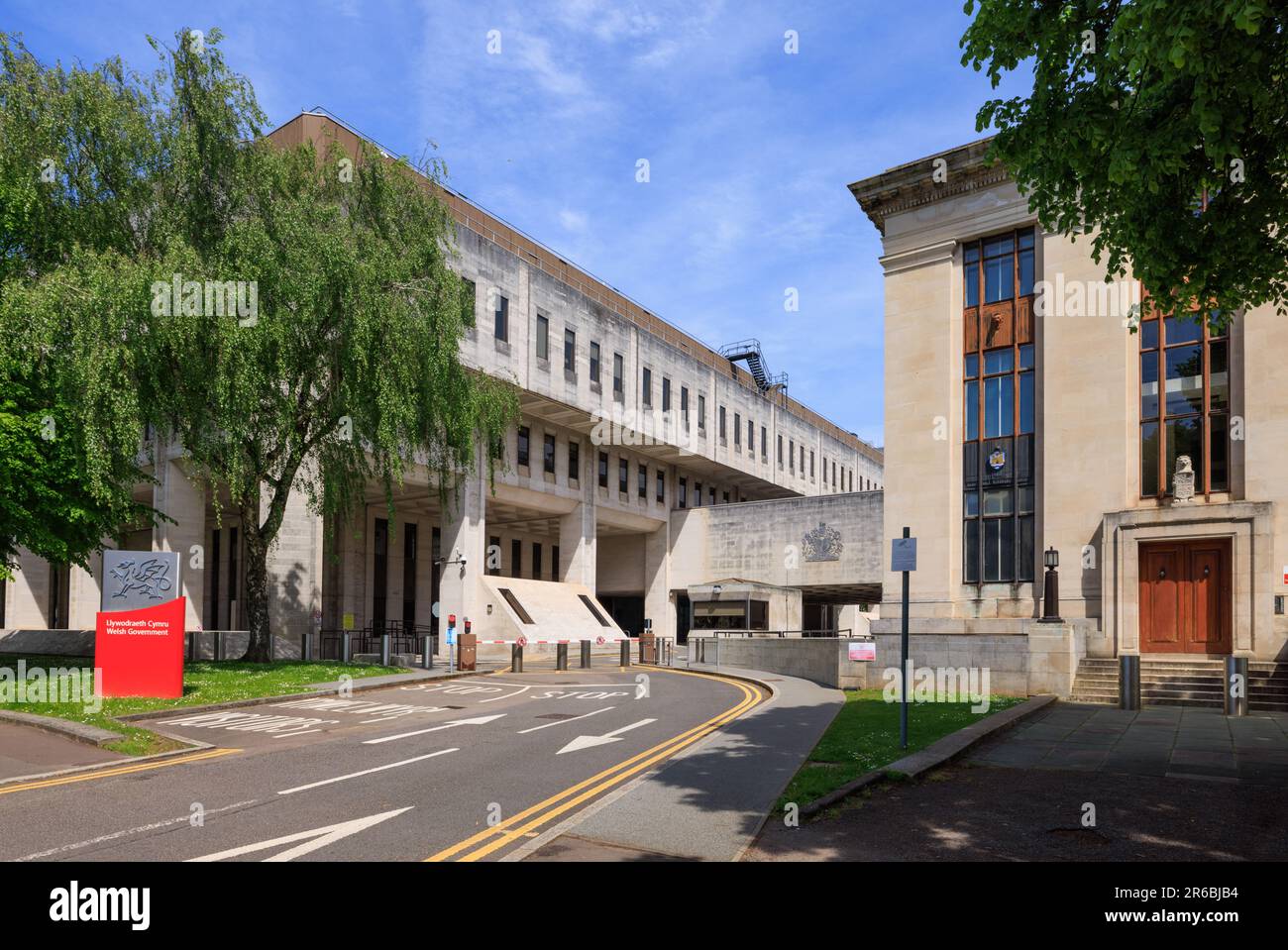 Welsh government hi-res stock photography and images - Alamy