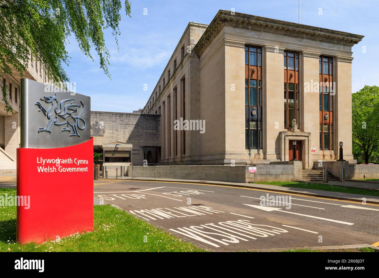Welsh government hi-res stock photography and images - Alamy