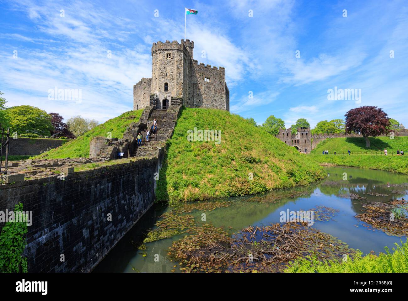 Keep castle hi-res stock photography and images - Alamy