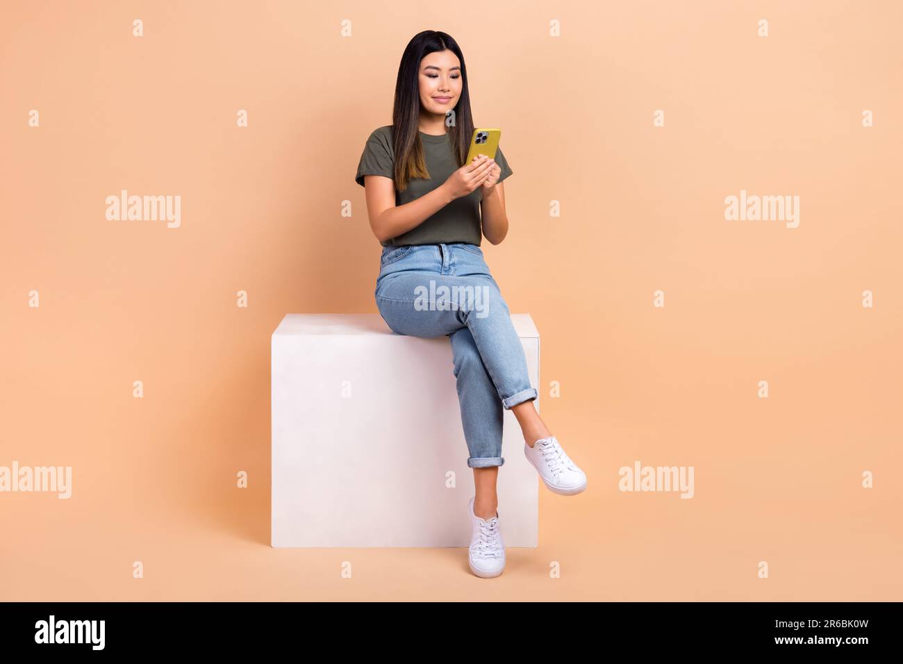 Full size photo of chinese charming girl texting her boyfriend ...