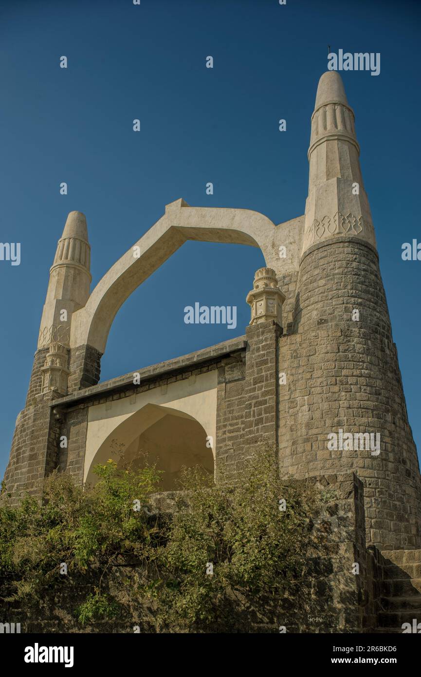 Shivneri fort hi-res stock photography and images - Alamy