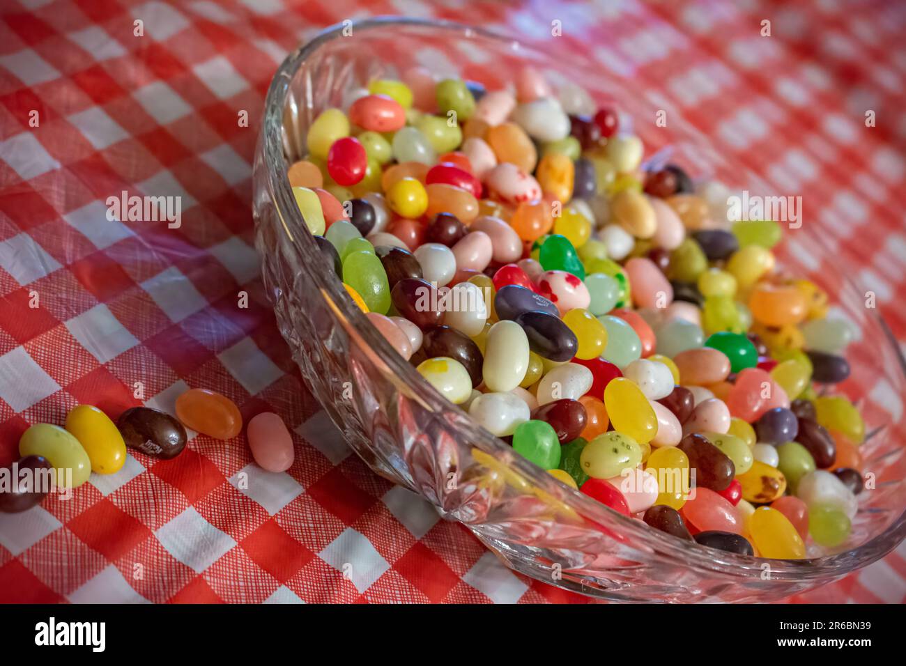 Jelly beans in bowl hi-res stock photography and images - Alamy