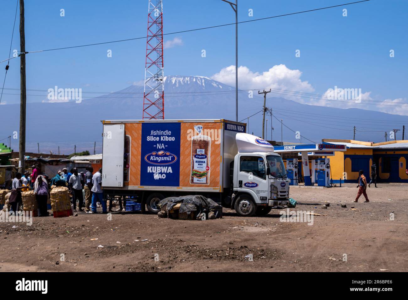 Unpacking goods hi-res stock photography and images - Alamy