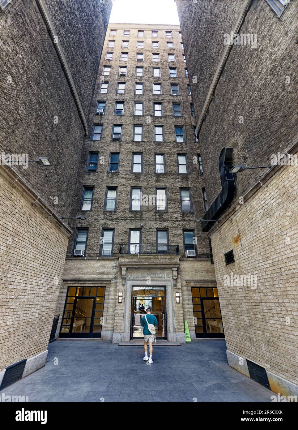 Emery Roth designed this 1924 apartment building with a courtyard ...